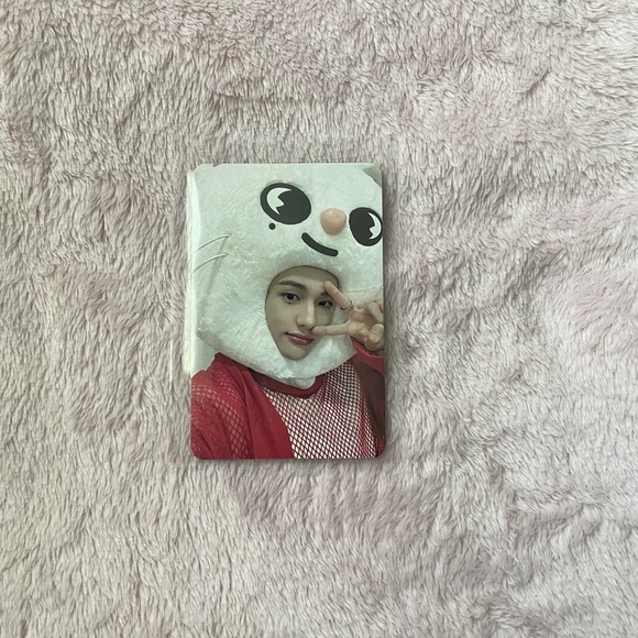 STRAYKIDS | Media | Stray Kids Noeasy Skzoo Hyunjin Soundwave Photocard | Poshmark